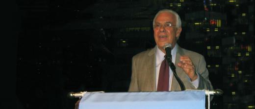 Dr. Lichtenthal: Alumnus, Teacher, Mentor | College of Dental Medicine